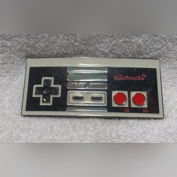 Accessories | Nintendo Nes Game Controller Belt Buckle | Poshmark